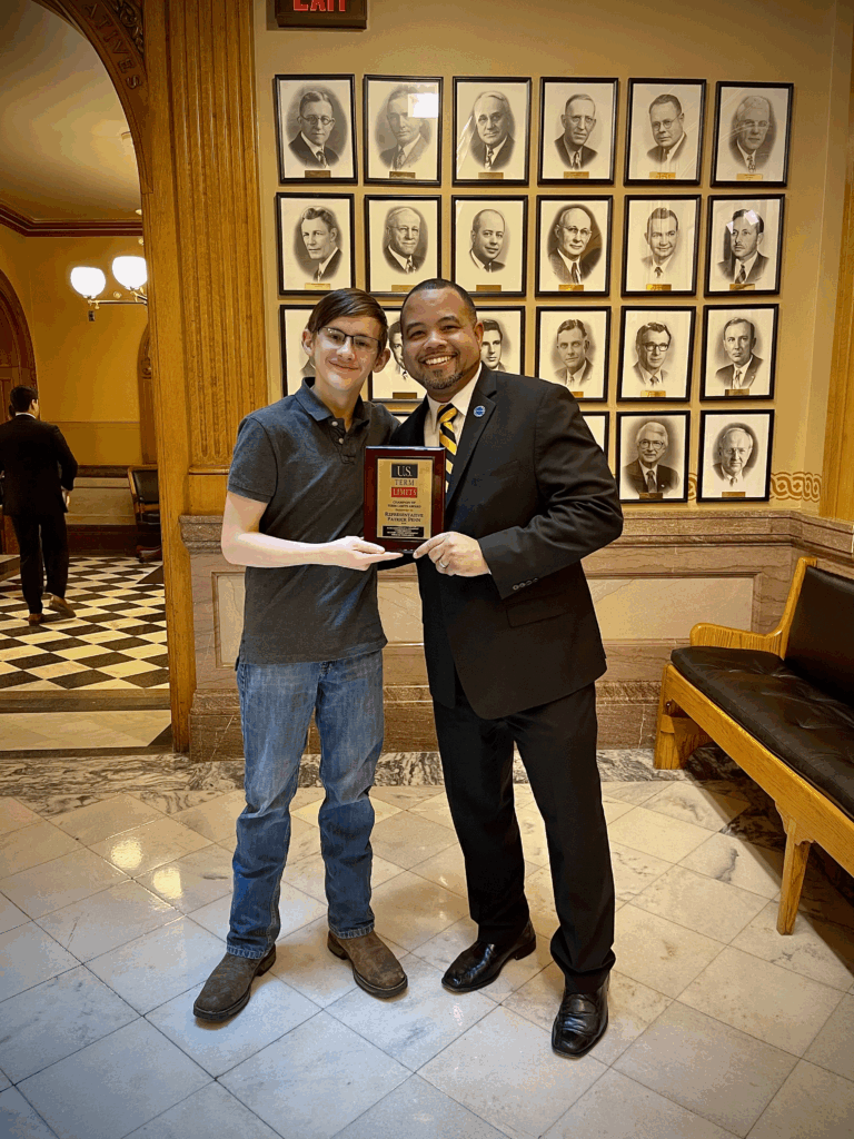 Rep. Patrick Penn Receives Plaque for Signing U.S. Term Limits Pledge ...